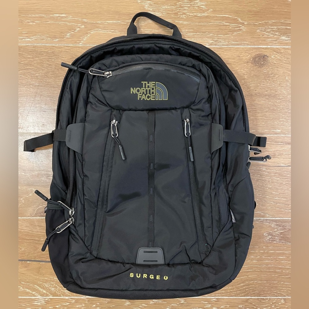The North Face Surge Charged Backpack - Gem
